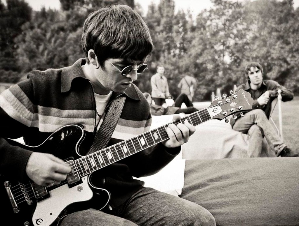 Epiphone Riviera (Matsumoku, Wine Red) – The Chief's Guitars – Noel ...