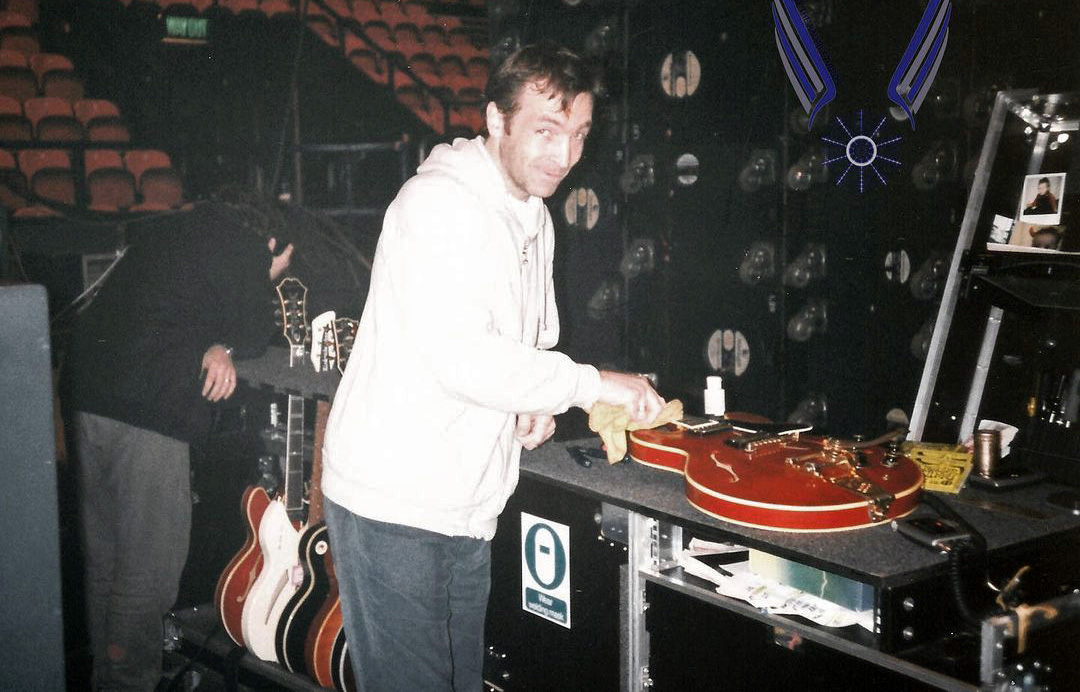 Epiphone Sheraton (Cherry Red) – The Chief's Guitars – Noel Gallagher's ...