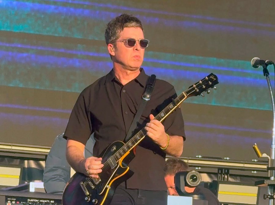 Gibson Les Paul Standard (P90s) – The Chief's Guitars – Noel Gallagher ...
